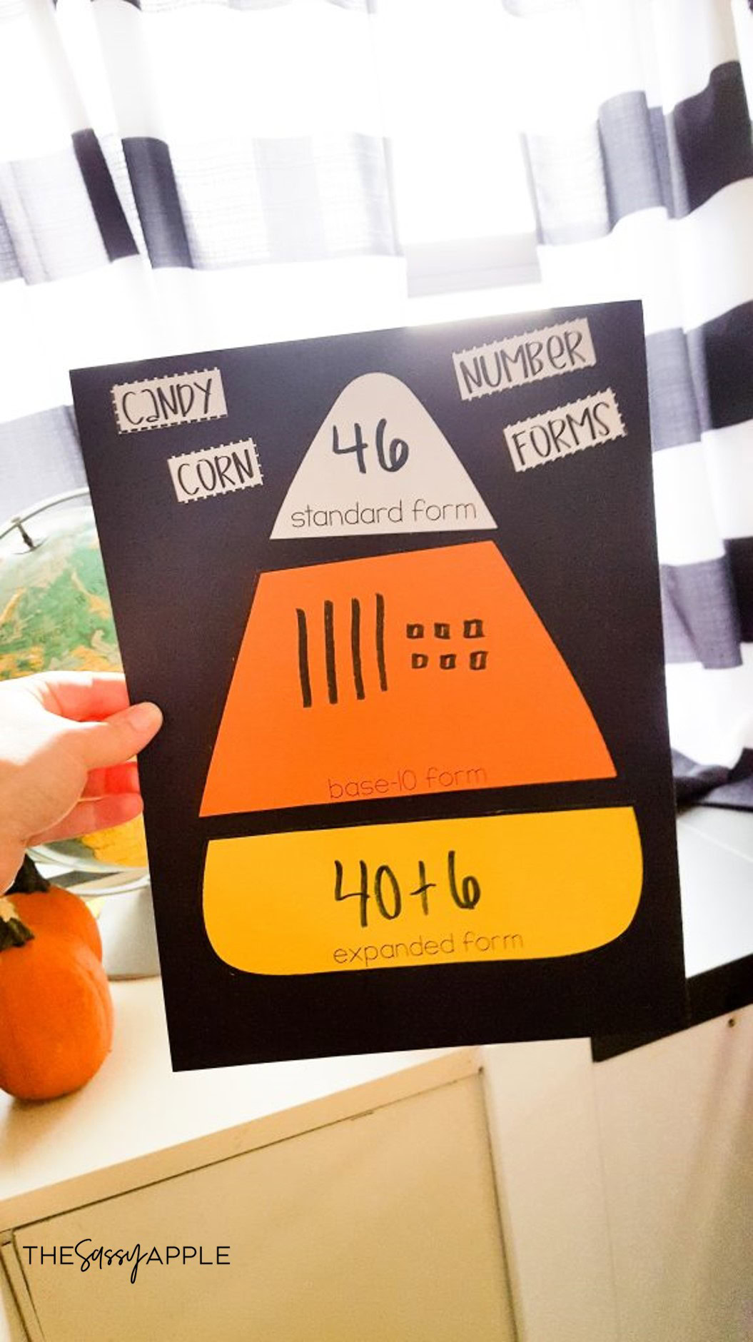 Easy and Fun Fall Bulletin Board Ideas for Elementary - The Sassy Apple